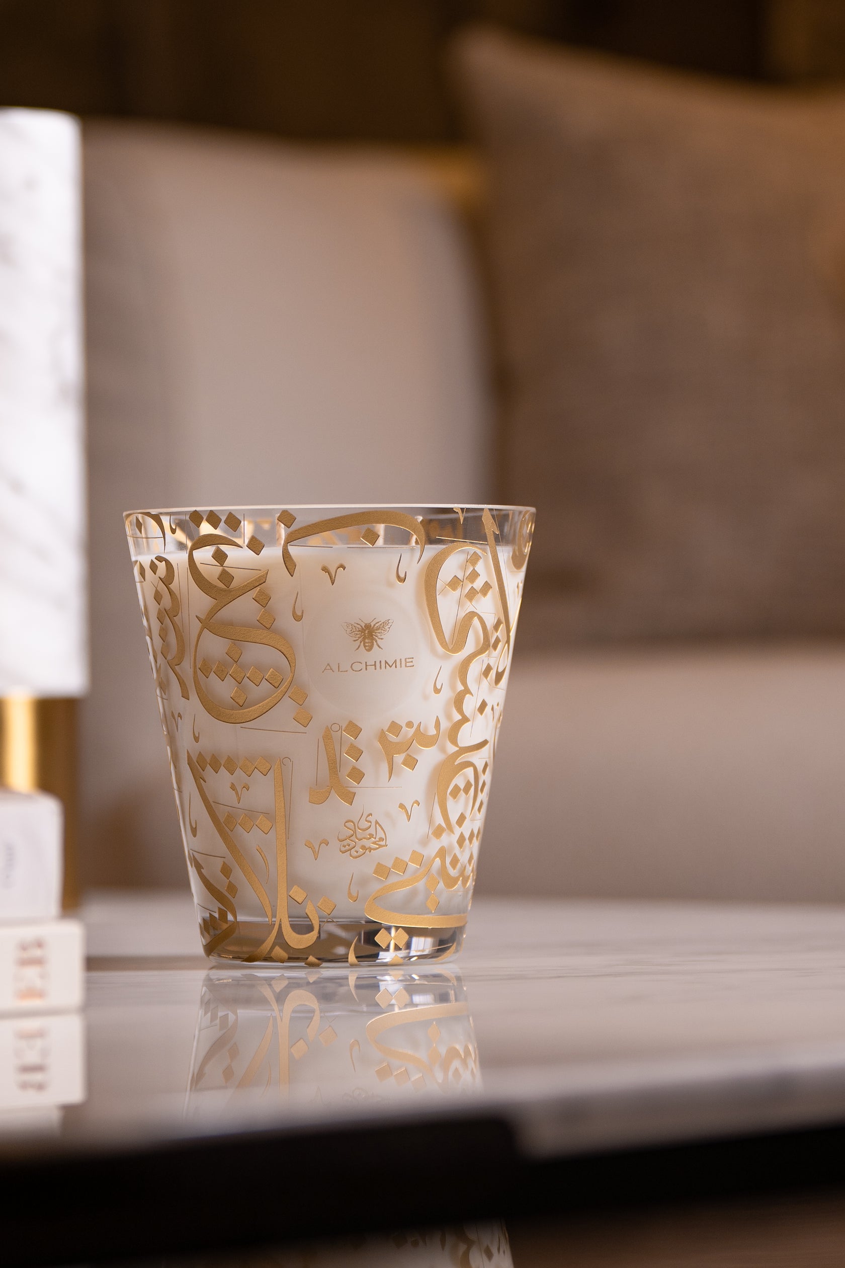 Artiste Candle | UAE National Anthem Calligraphy Candle
